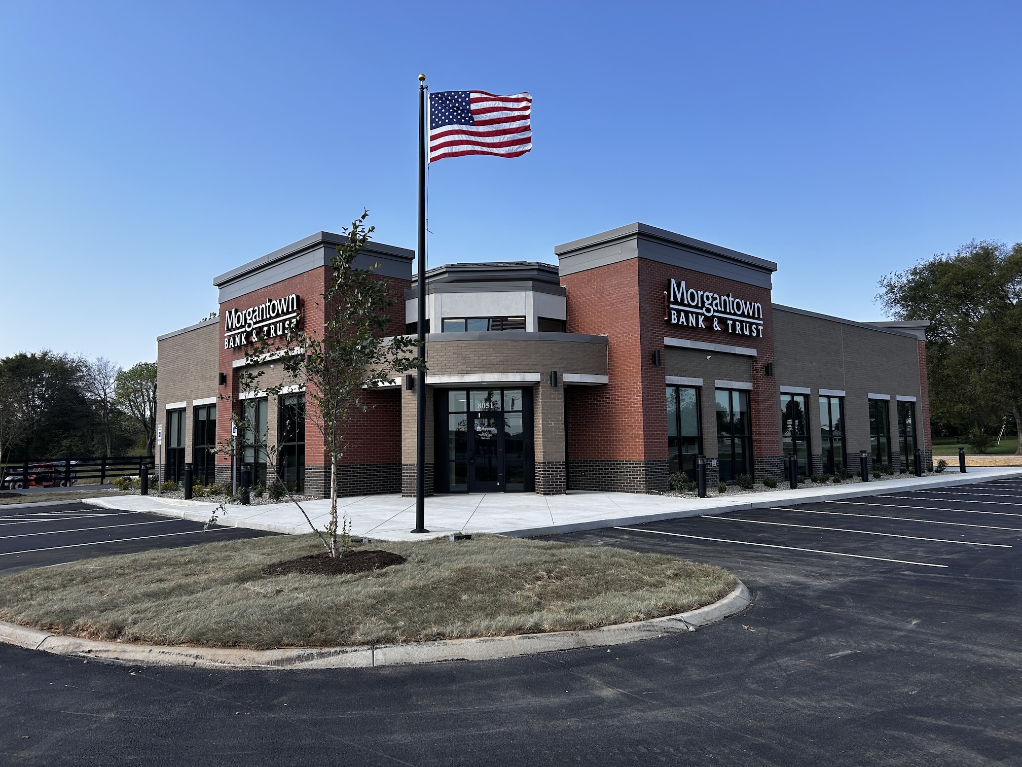Bank opens new multi-million dollar facility in Rich Pond - WNKY News ...